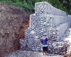 Types of Retaining Walls and Their Material Details - theArchitect